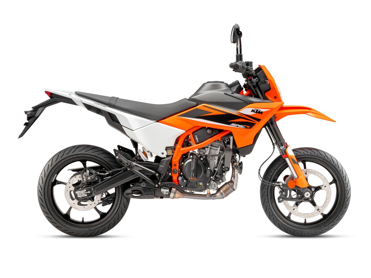 KTM 125 SMC R 2025 | KTM Bratislava